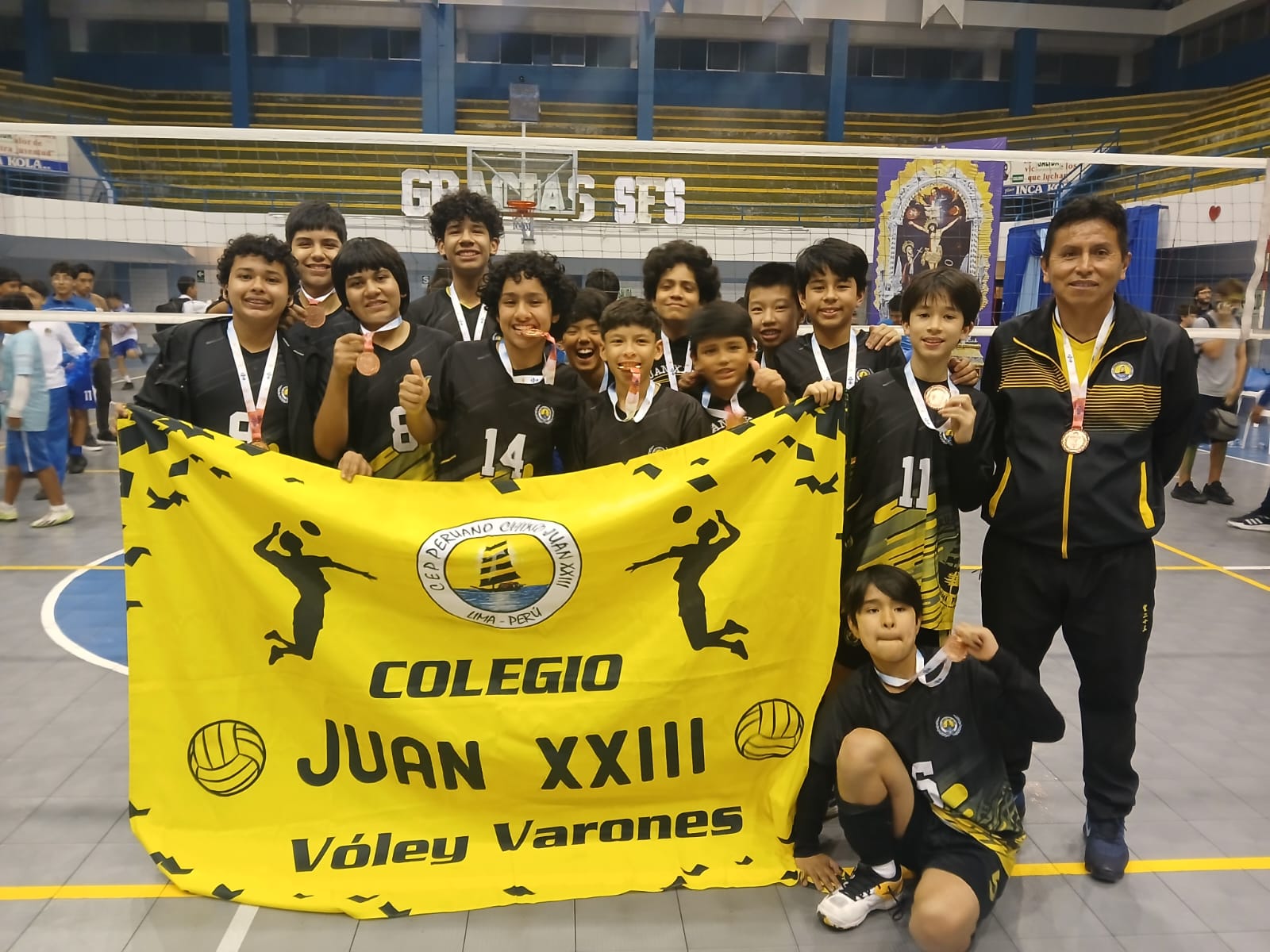Campeonato Adecore Vóley: Selección de menores damas y varones ganaron ...